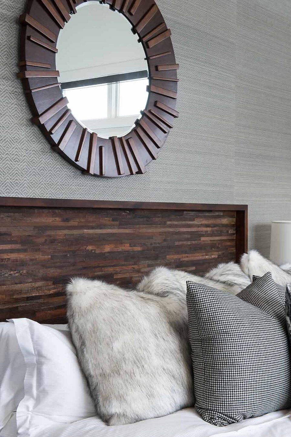 Installation | Abaca Shadows